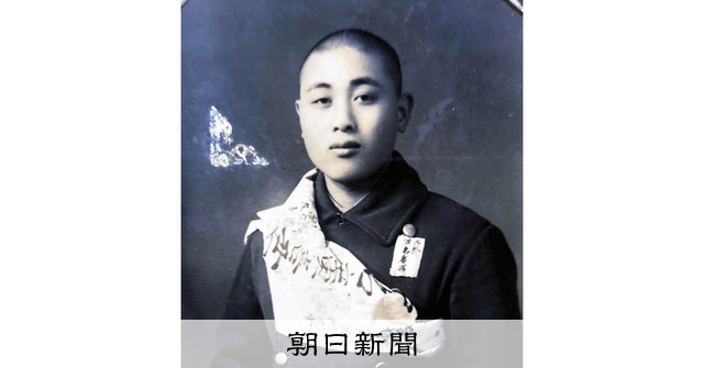 Snsきっかけに戦友から連絡 同居人から 共演者 になった祖父 朝日新聞