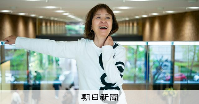俳優と歌手の両立続けた浅田美代子さん 忙しすぎて結婚、そして…：朝日新聞